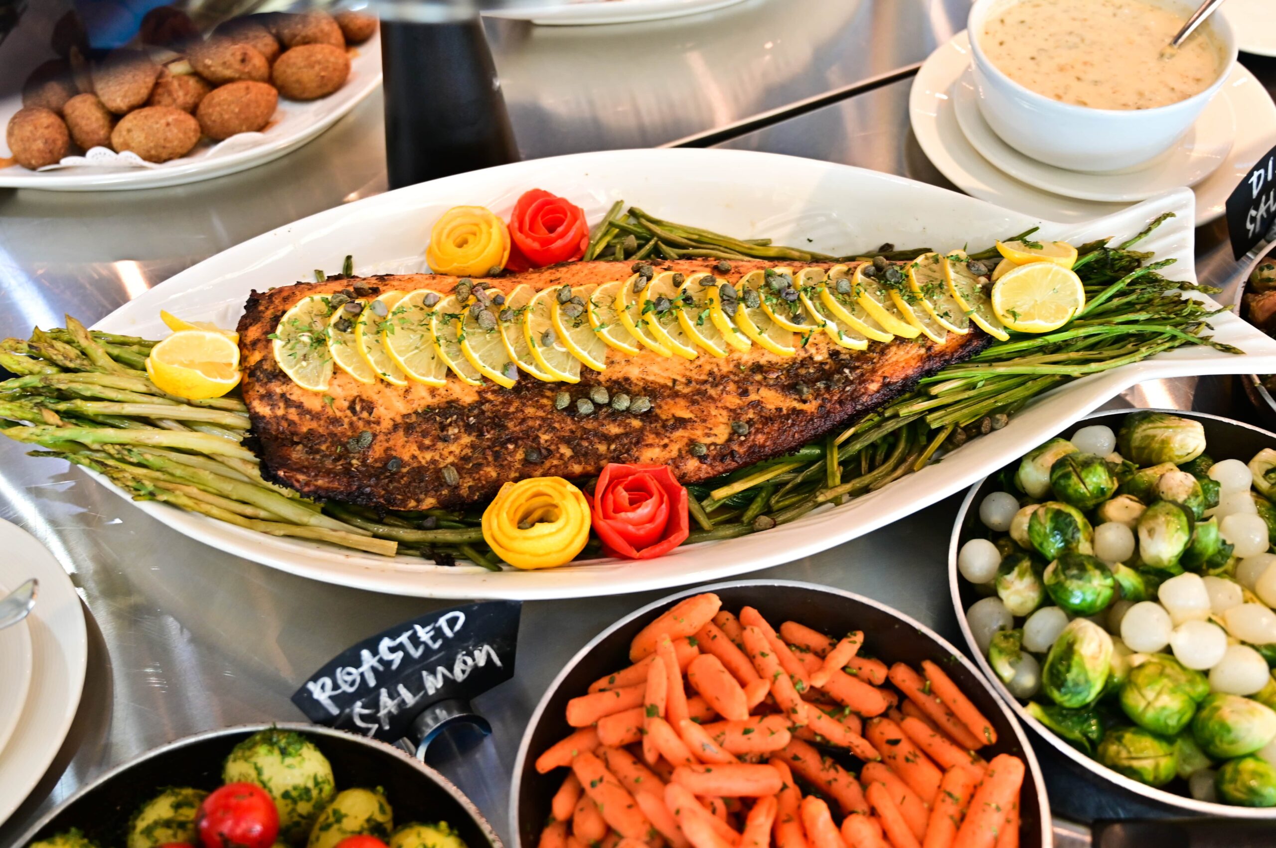 DINING – Tio Sea